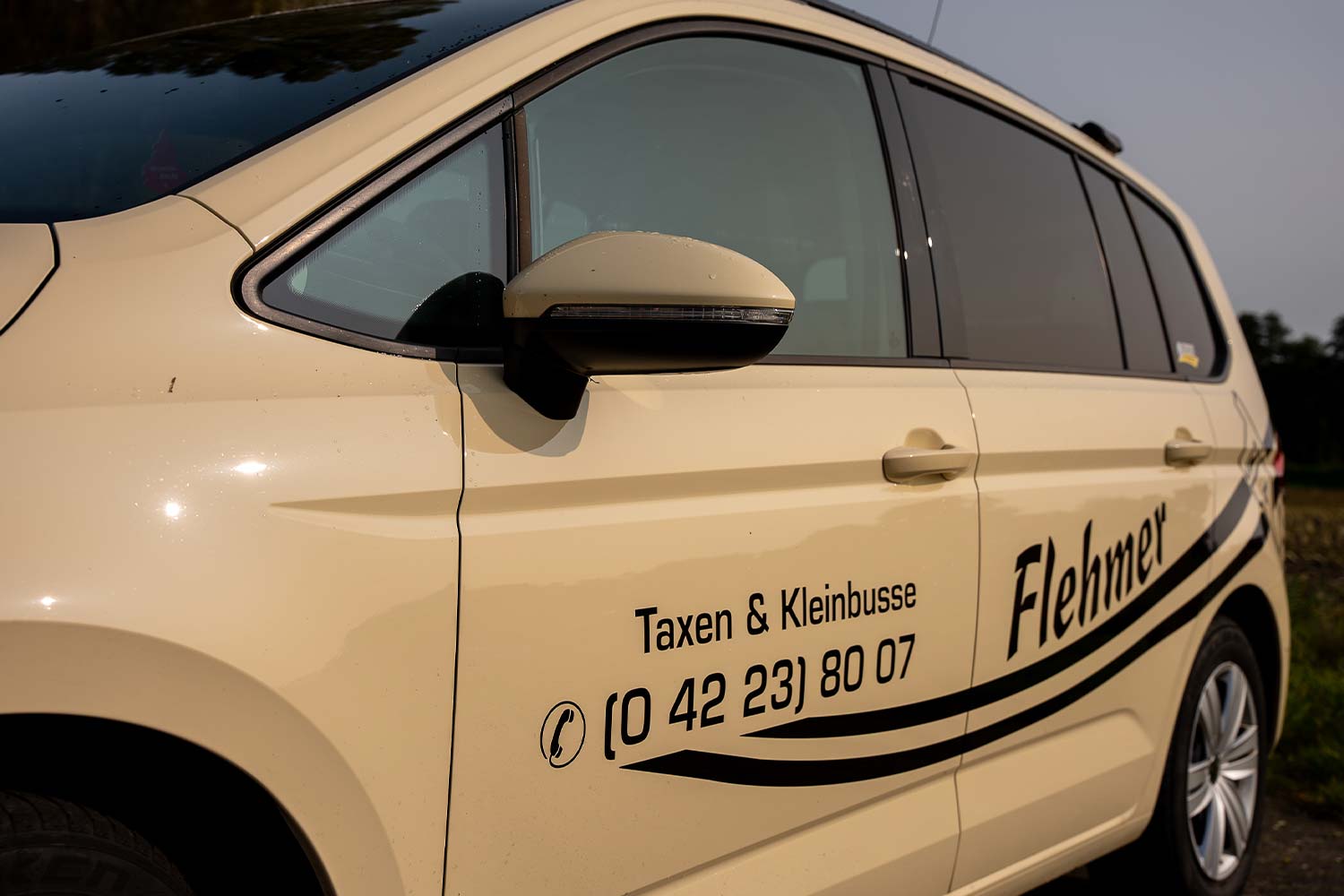 Fahrzeuge - Taxi Flehmer - Wir bringen Sie sicher an Ihr Ziel!